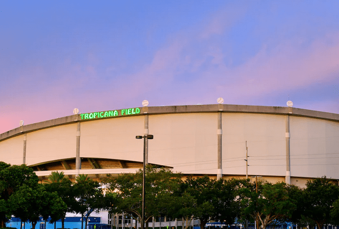 10 Smallest MLB Stadiums With Unique Outfield Dimensions